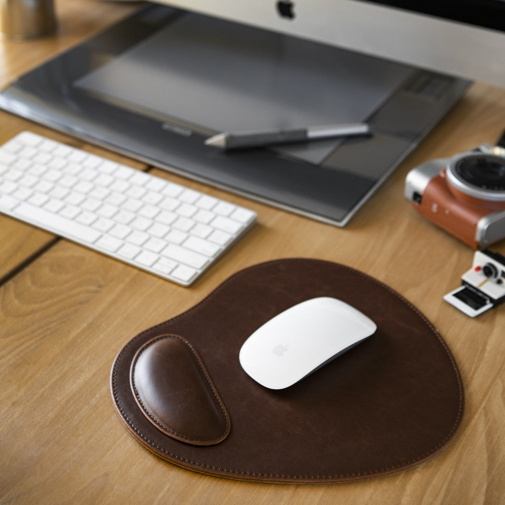 Londo Leather Oval Mouse Pad with Wrist Rest – MegaGear Store